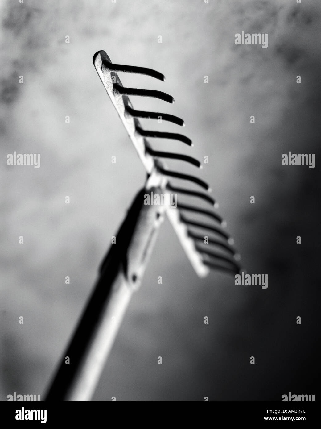 Rake soil tilth hi-res stock photography and images - Alamy