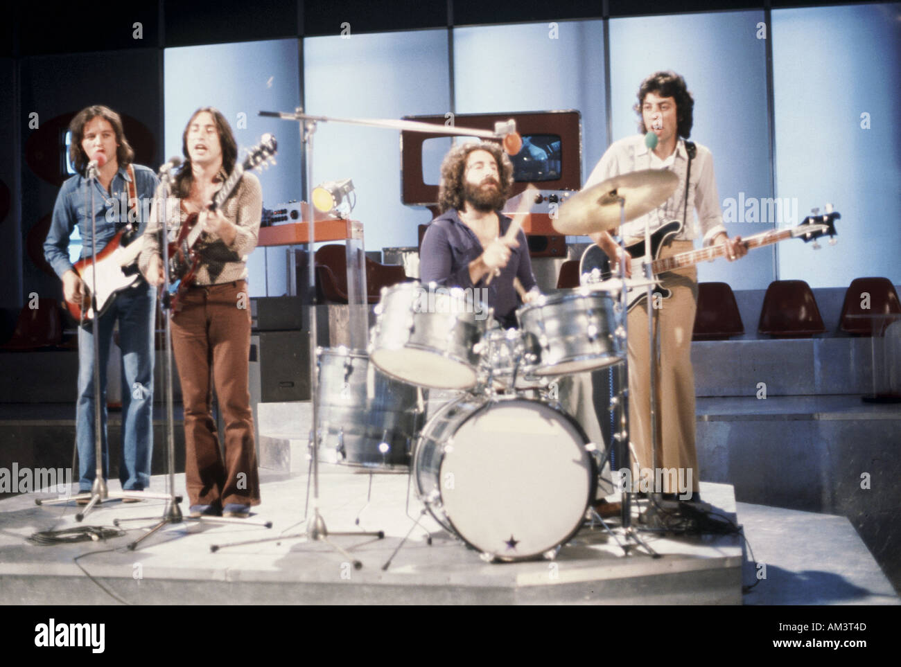 10cc UK rock group in 1975 Stock Photo - Alamy