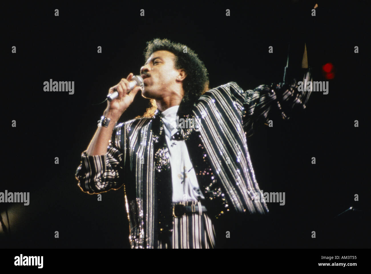 LIONEL RICHIE US singer Stock Photo - Alamy
