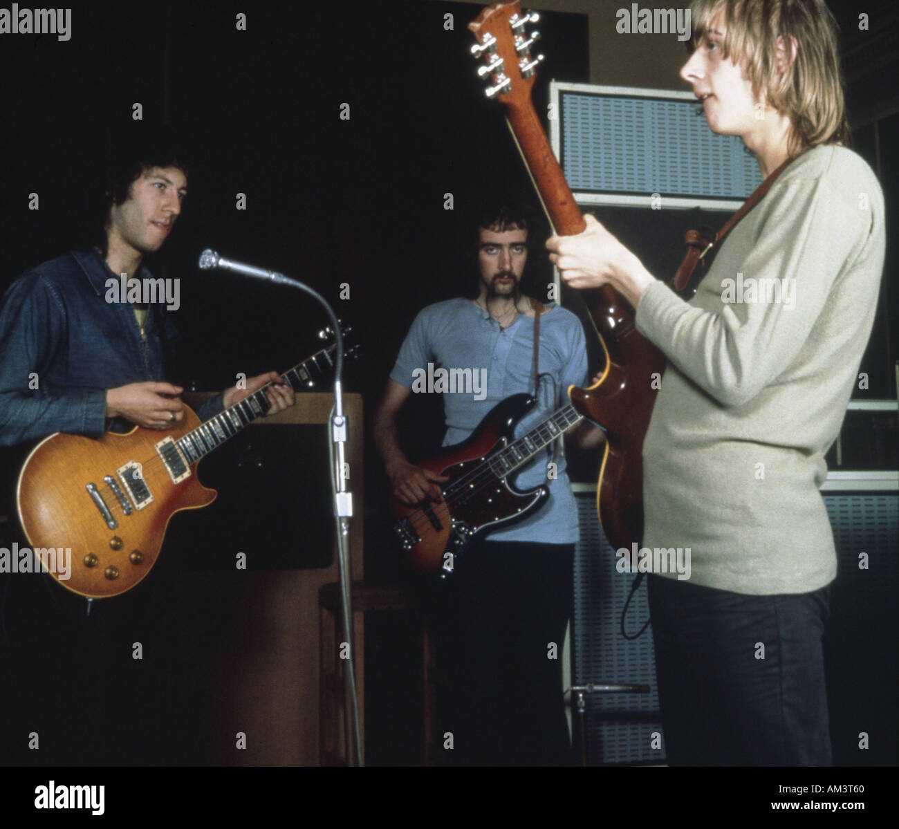 FLEETWOOD MAC UK rock group IN 1968 Stock Photo - Alamy