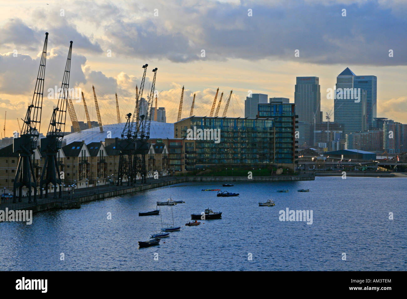 royal victoria dock north woolwich canary wharf city buildings dockside ...
