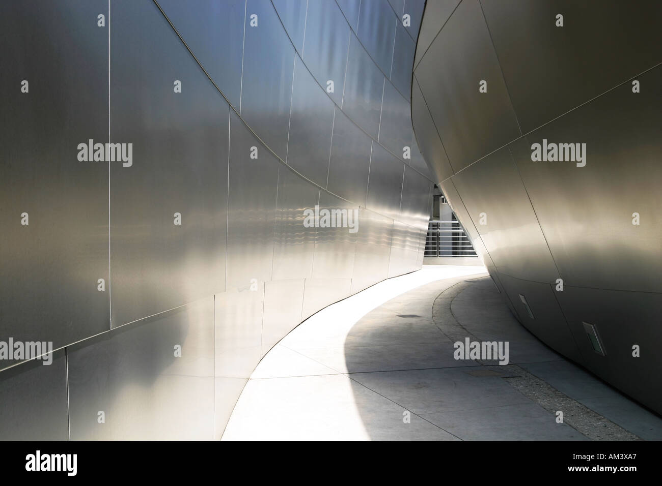 Frank gehry los angeles house hi-res stock photography and images - Alamy