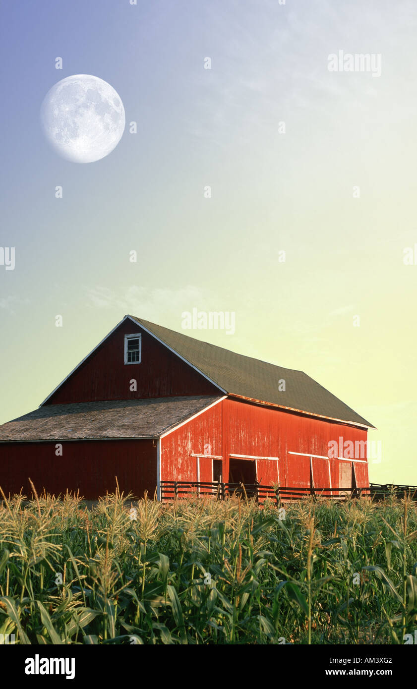 Red barn corn field under full moon hi-res stock photography and images ...