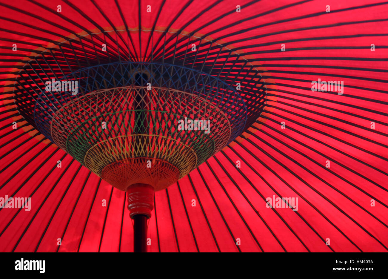 Red symbolic umbrella japan hi-res stock photography and images - Alamy