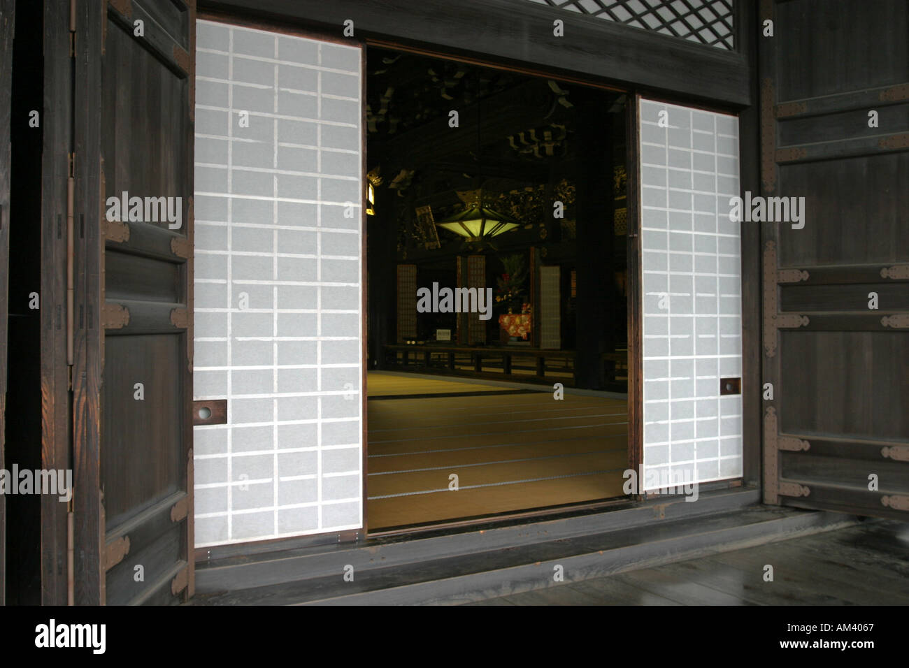 Shoji paper hi-res stock photography and images - Alamy