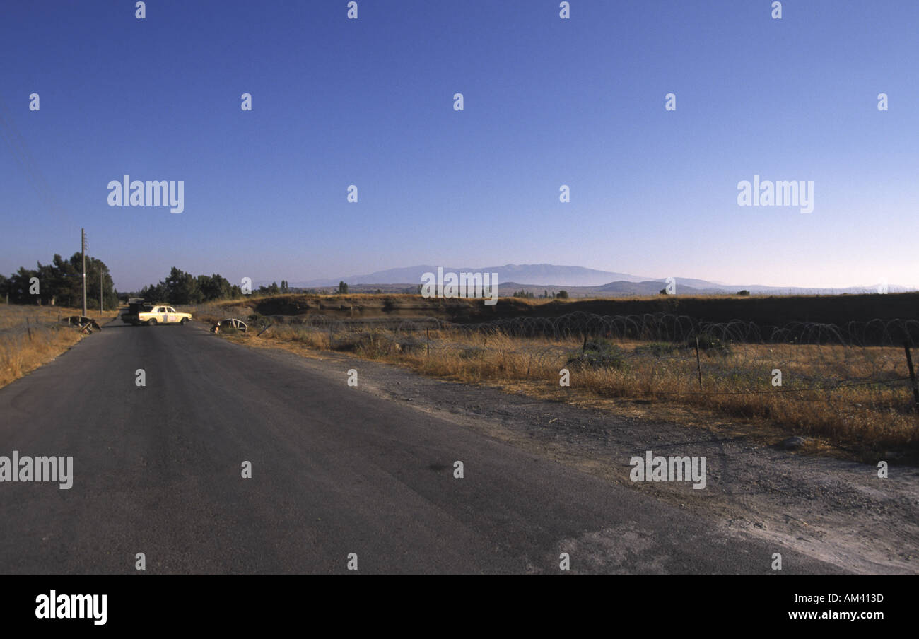 Syria Israel border Stock Photo - Alamy