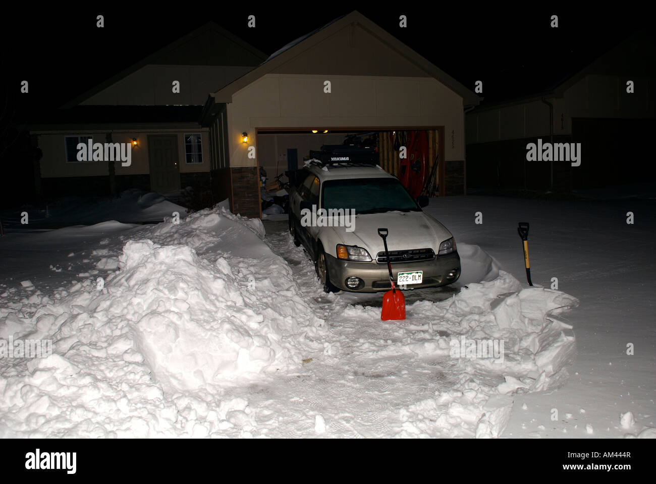 Car In House Garage Snow High Resolution Stock Photography and Images ...