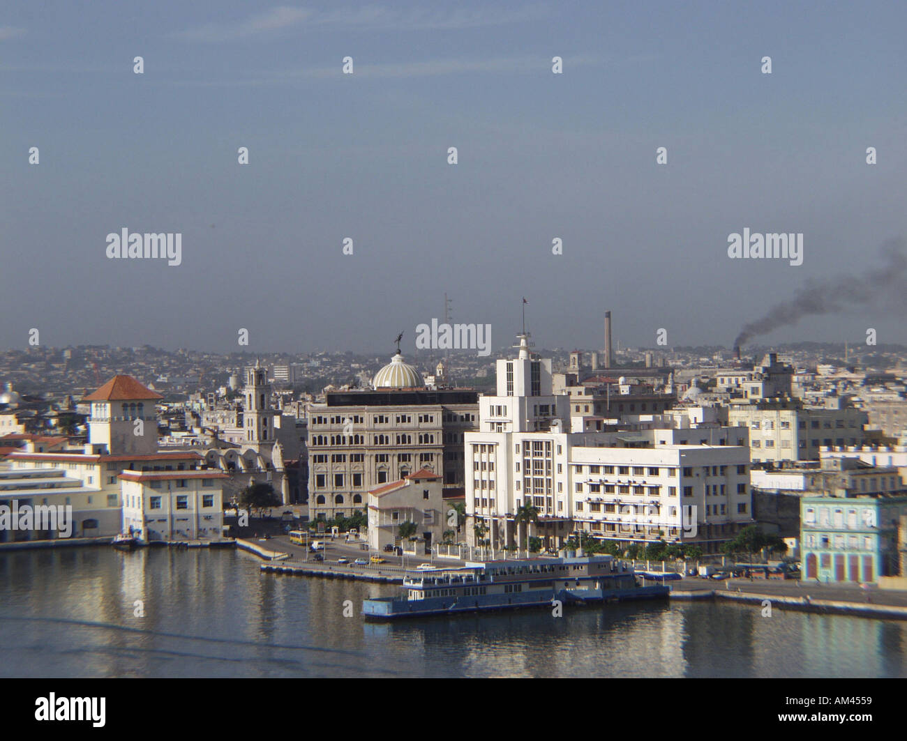 Air pollution cuba hi-res stock photography and images - Alamy