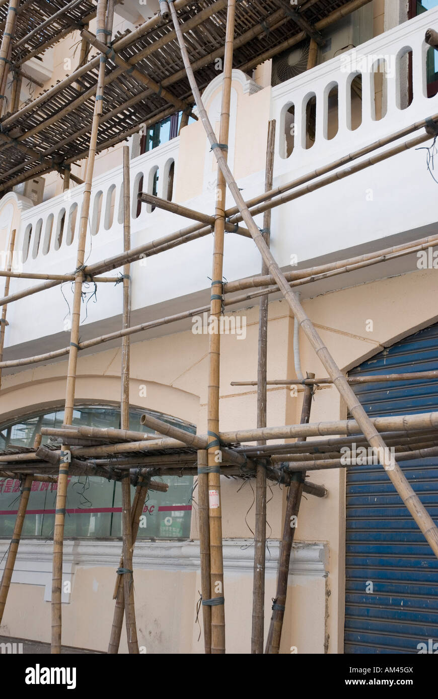 Bamboo used as scaffolding in Shanghai China Stock Photo - Alamy