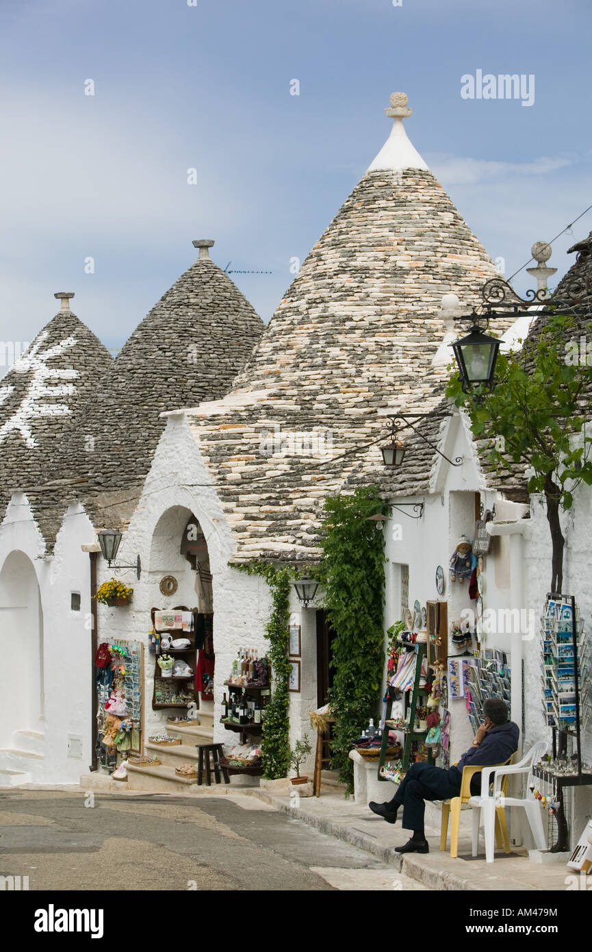 Italy, Puglia, Alberobello, Terra dei Trulli, Unesco World Heritage ...