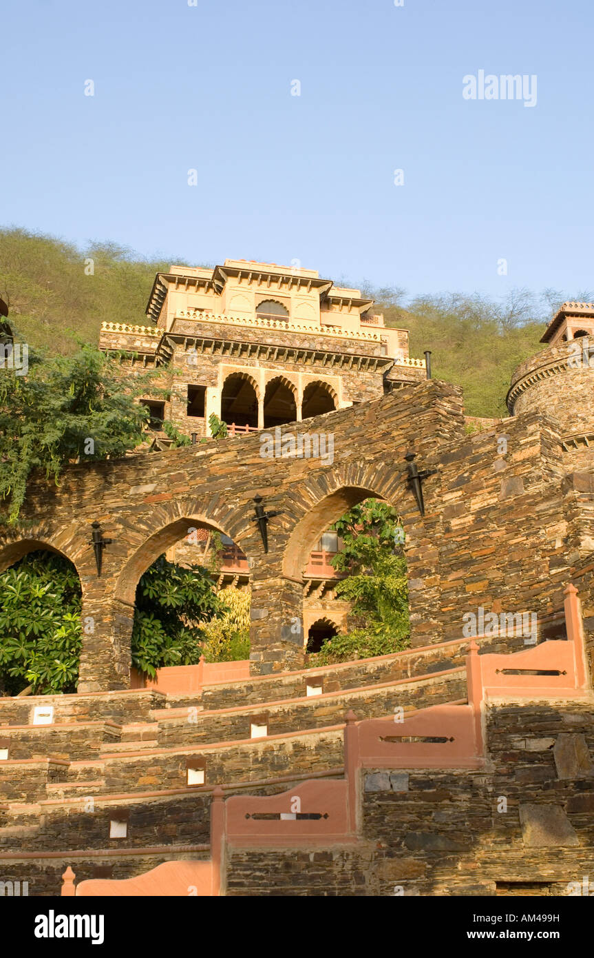 Low angle view of a fort behind an amphitheater, Neemrana Fort ...