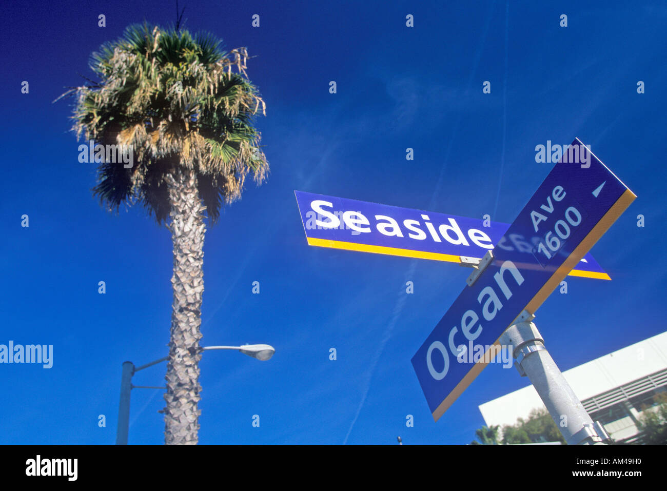 Ocean and Seaside street signs in La Jolla California Stock Photo - Alamy