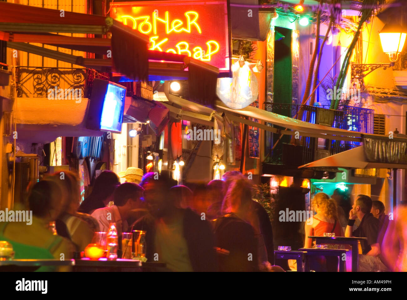 Bar ibiza nightlife hi-res stock photography and images - Alamy