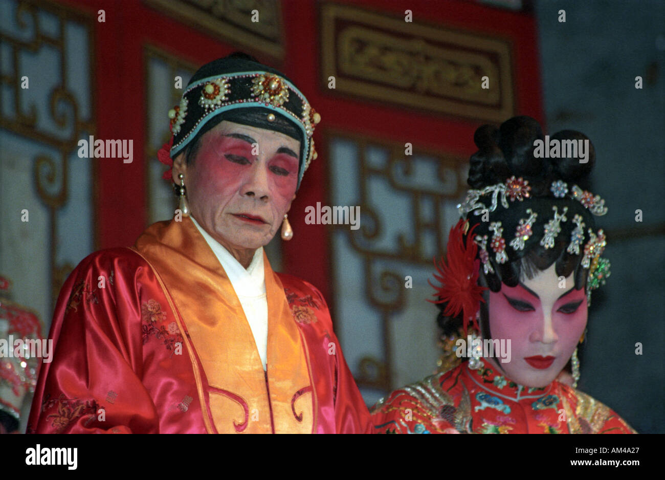 Cantonese opera singer hi-res stock photography and images - Alamy