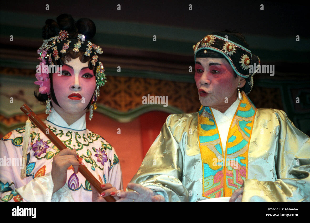 Cantonese opera singer hi-res stock photography and images - Alamy
