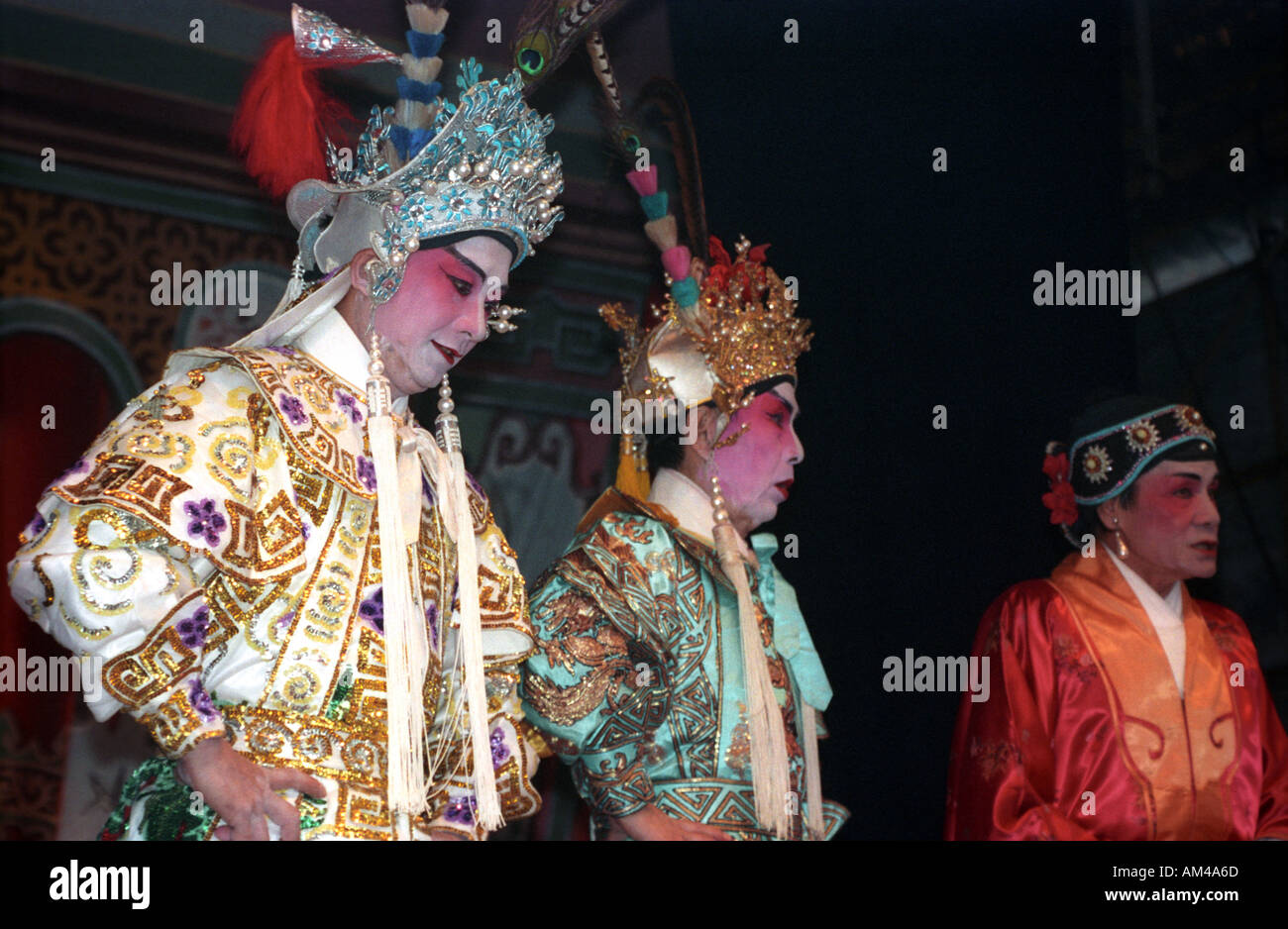 Cantonese opera singer hi-res stock photography and images - Alamy