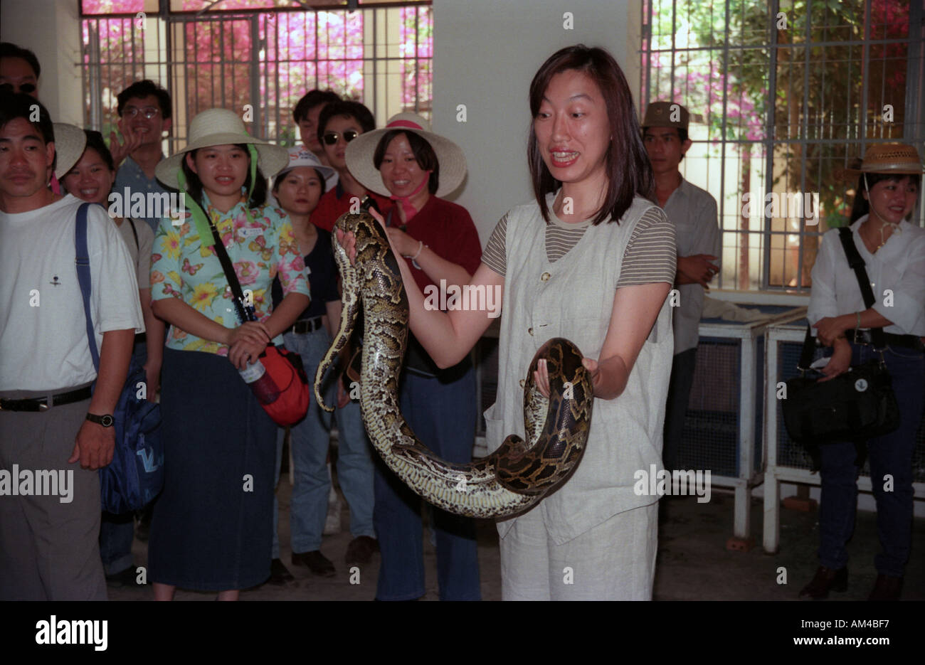 Disgust face asia hi-res stock photography and images - Alamy
