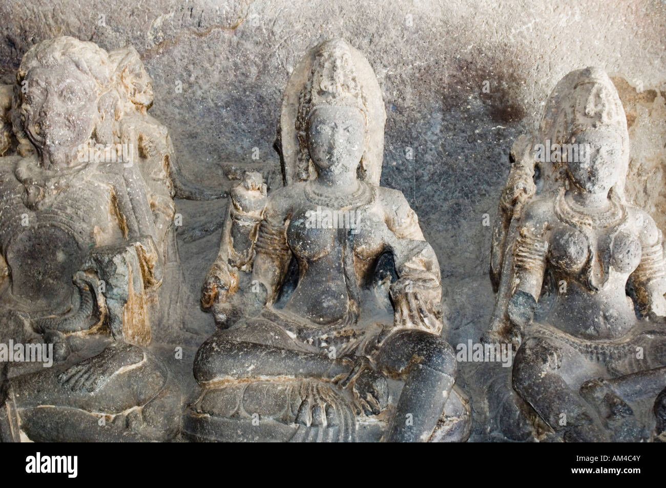 Hindu buddhist female statue india hi-res stock photography and images ...
