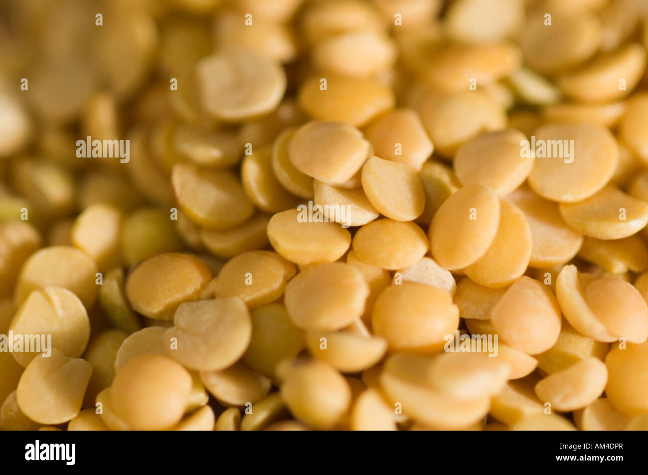 Raw bengal gram hi-res stock photography and images - Alamy
