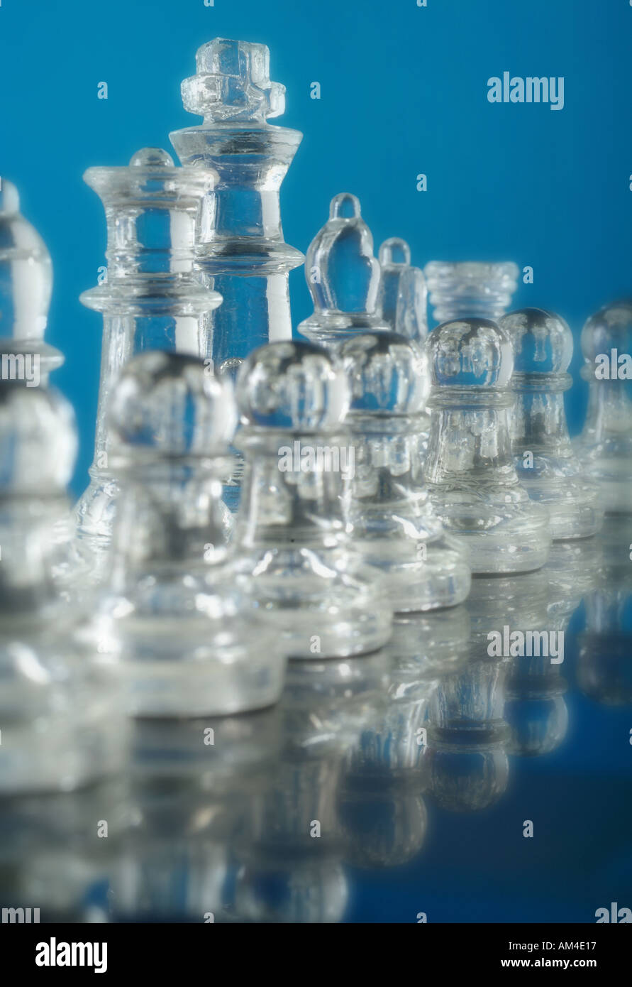 Glass chess piece hi-res stock photography and images - Alamy