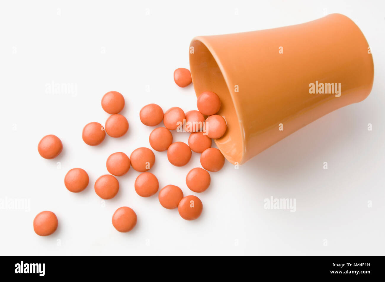 Spilling a food hi-res stock photography and images - Alamy