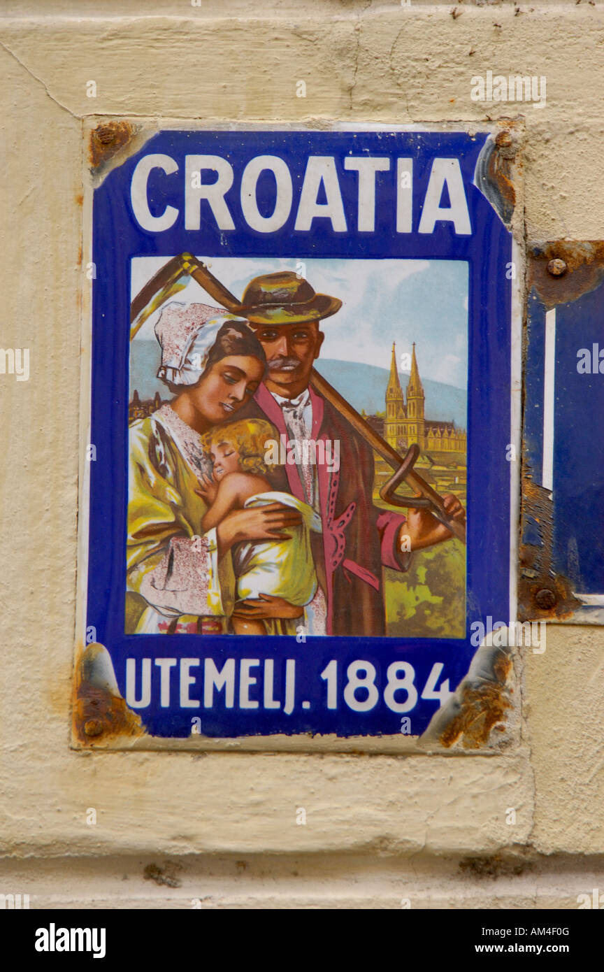 Insurance plaque hi-res stock photography and images - Alamy