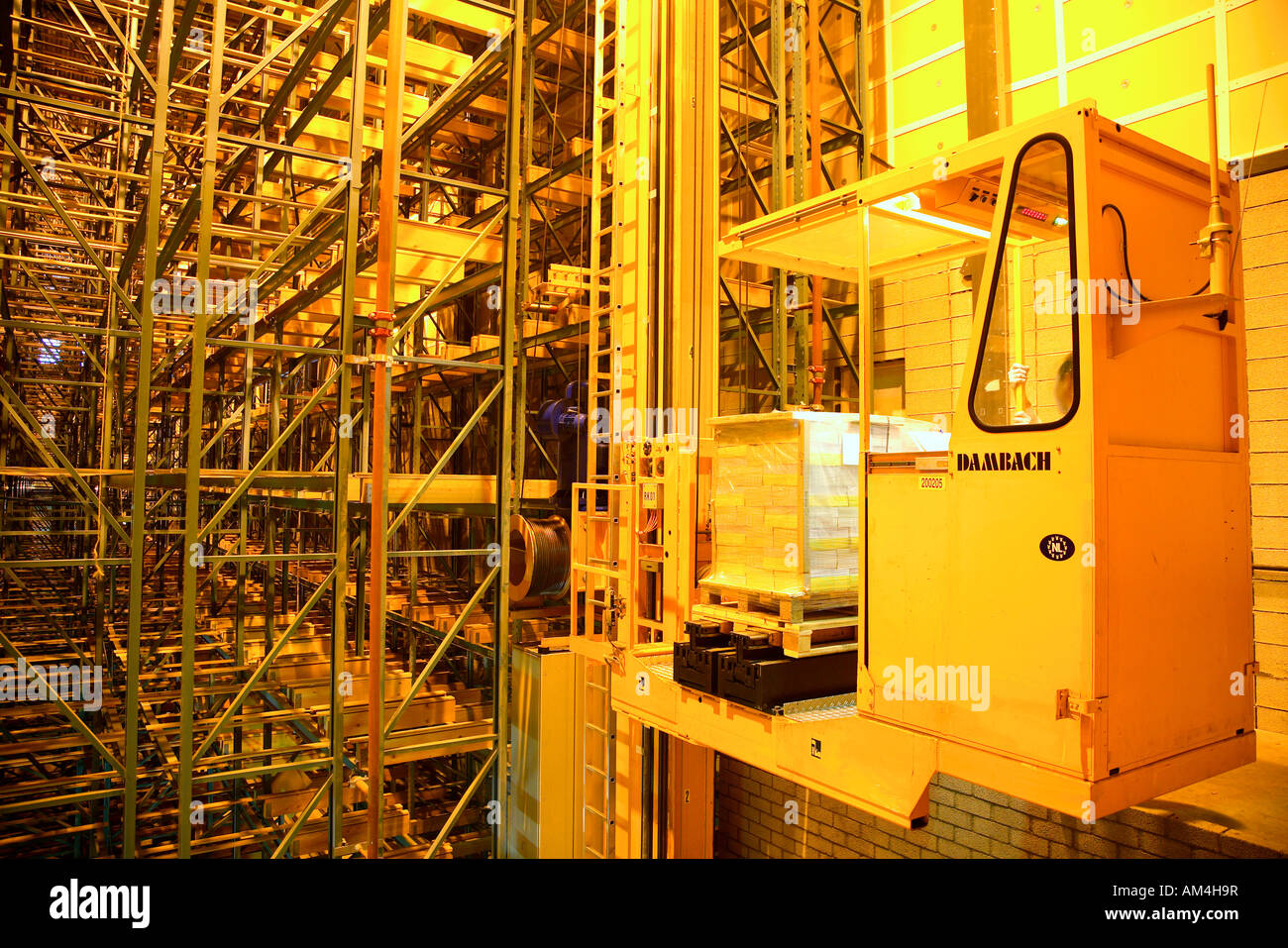 Book binding factory hi-res stock photography and images - Alamy