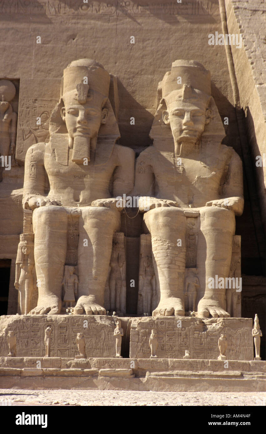 Ramses buildings hi-res stock photography and images - Alamy