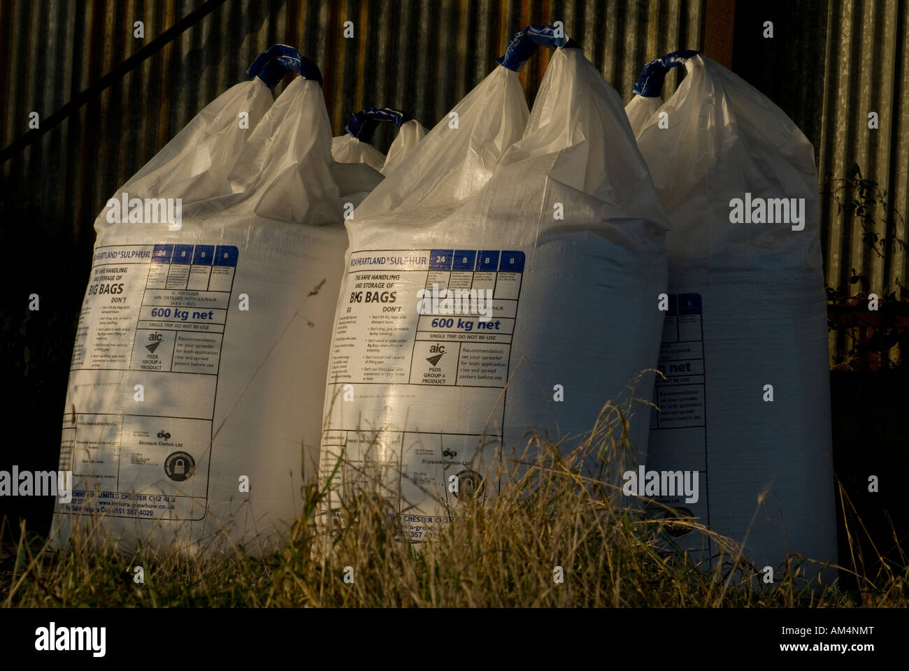 Granular fertilizer hi-res stock photography and images - Alamy