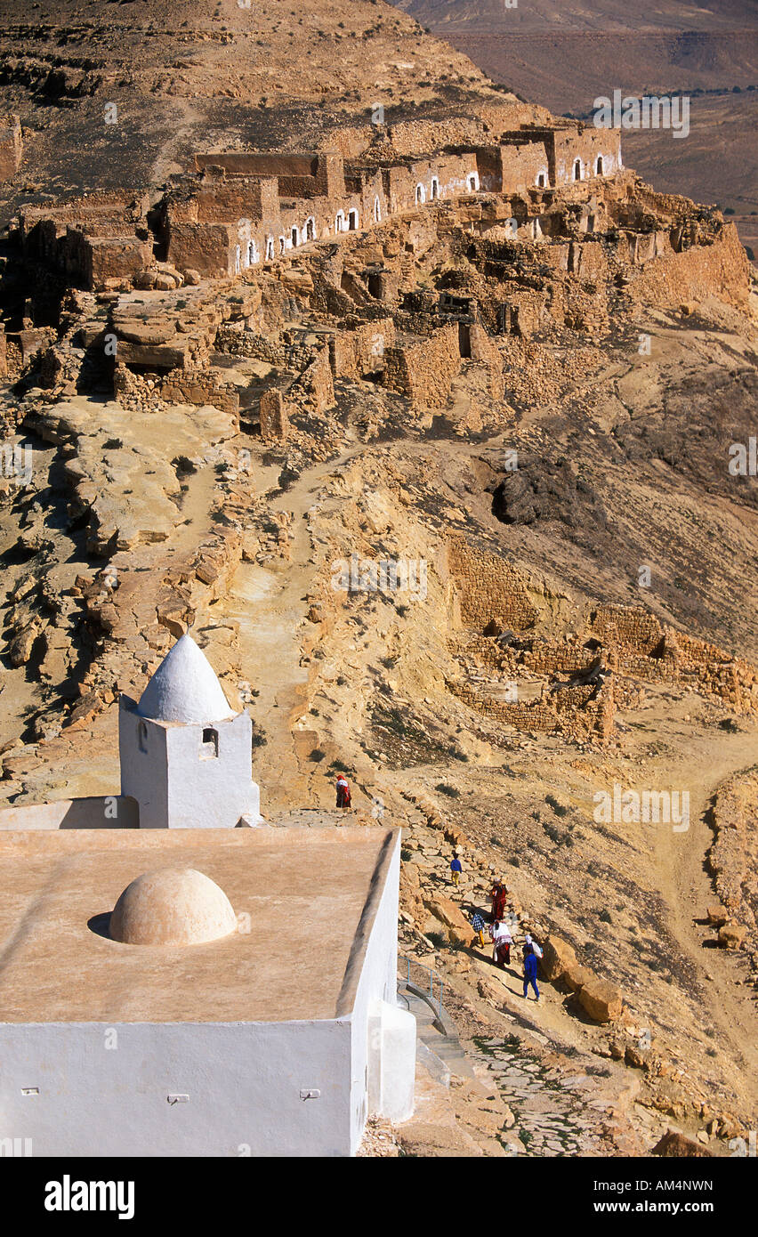 Tunisia, Guermessa, view of old Berber village Stock Photo - Alamy