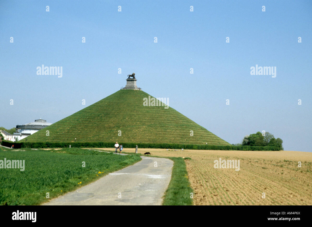 Waterloo monument hi-res stock photography and images - Alamy