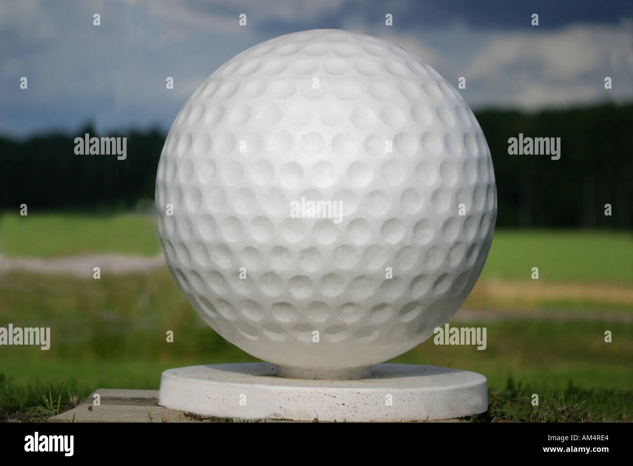 Large golf ball hi-res stock photography and images - Alamy