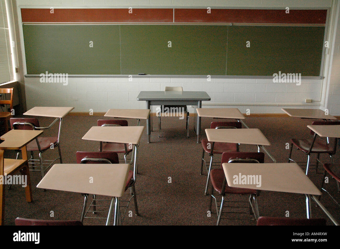 Absence classroom students hi-res stock photography and images - Alamy