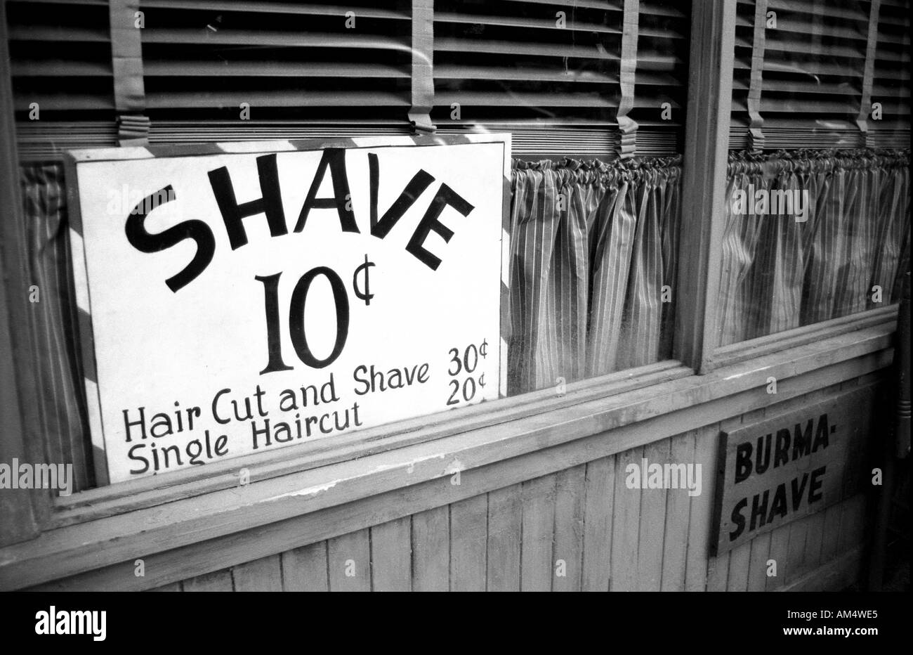 Cents sign Black and White Stock Photos & Images - Alamy