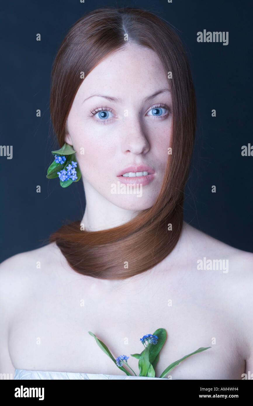 Woman forget me not hi-res stock photography and images - Alamy