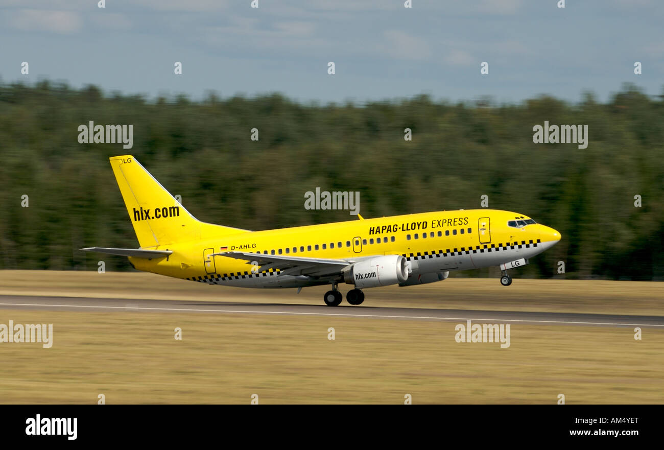 Flygplan hi-res stock photography and images - Alamy