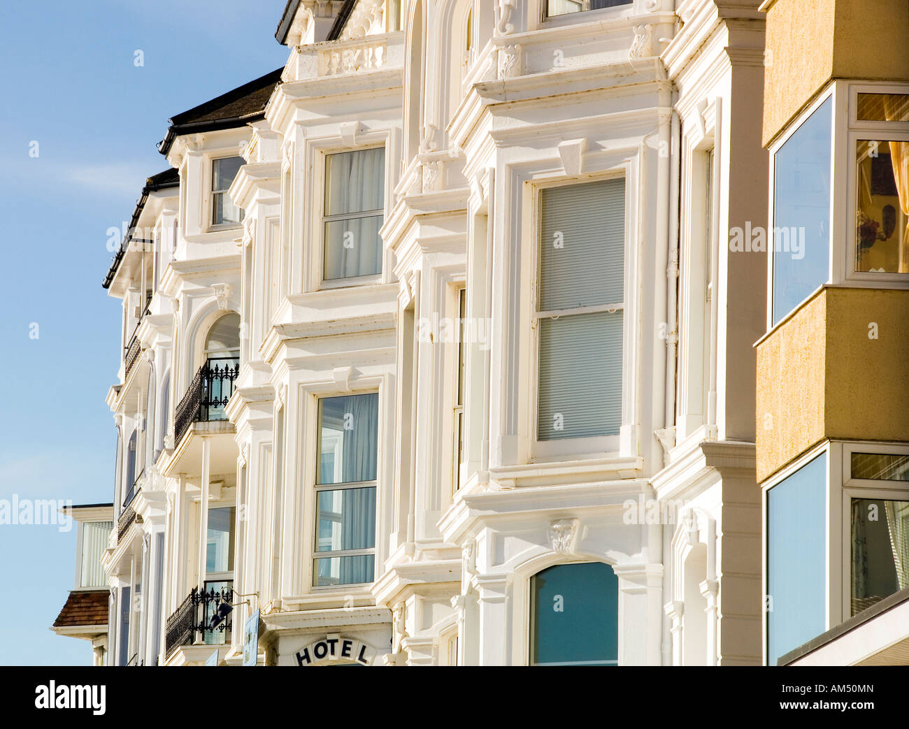White seafront building hi-res stock photography and images - Alamy