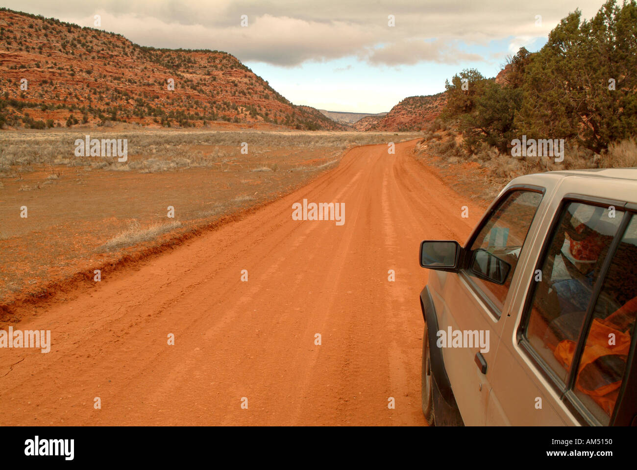 Open road arizona car hi-res stock photography and images - Alamy