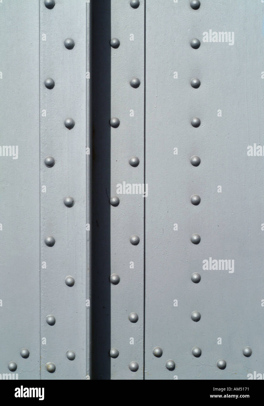 Rivets girder hi-res stock photography and images - Alamy