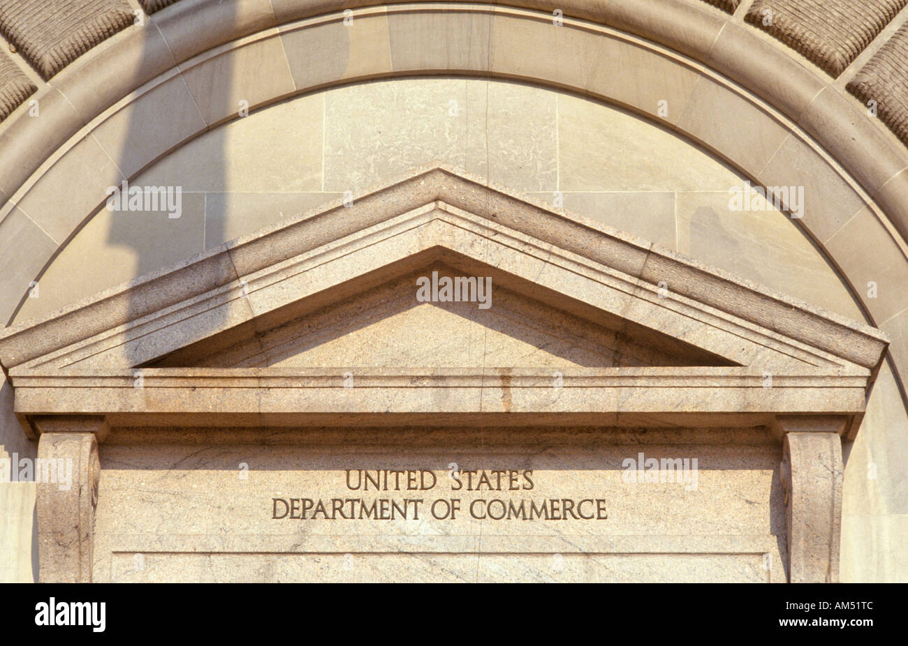 Department of commerce building hi-res stock photography and images - Alamy