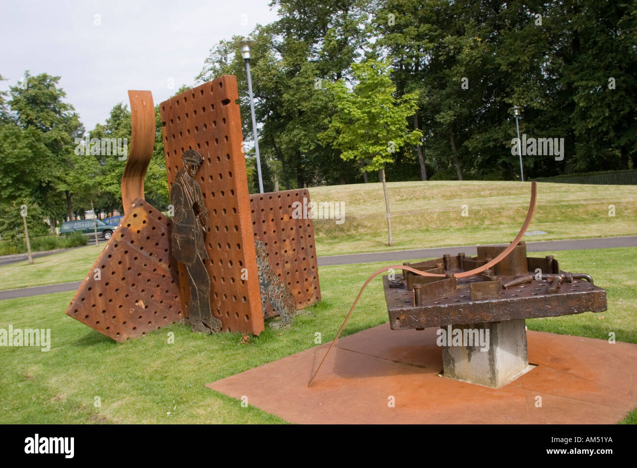 "Men who made the Clyde Great" installation near the House for an Art ...