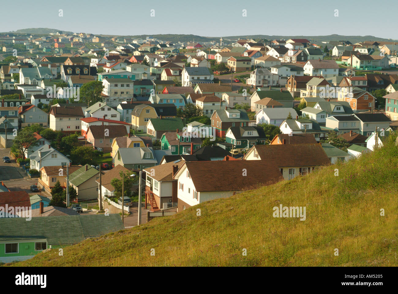 A town of densely packed houses Stock Photo - Alamy