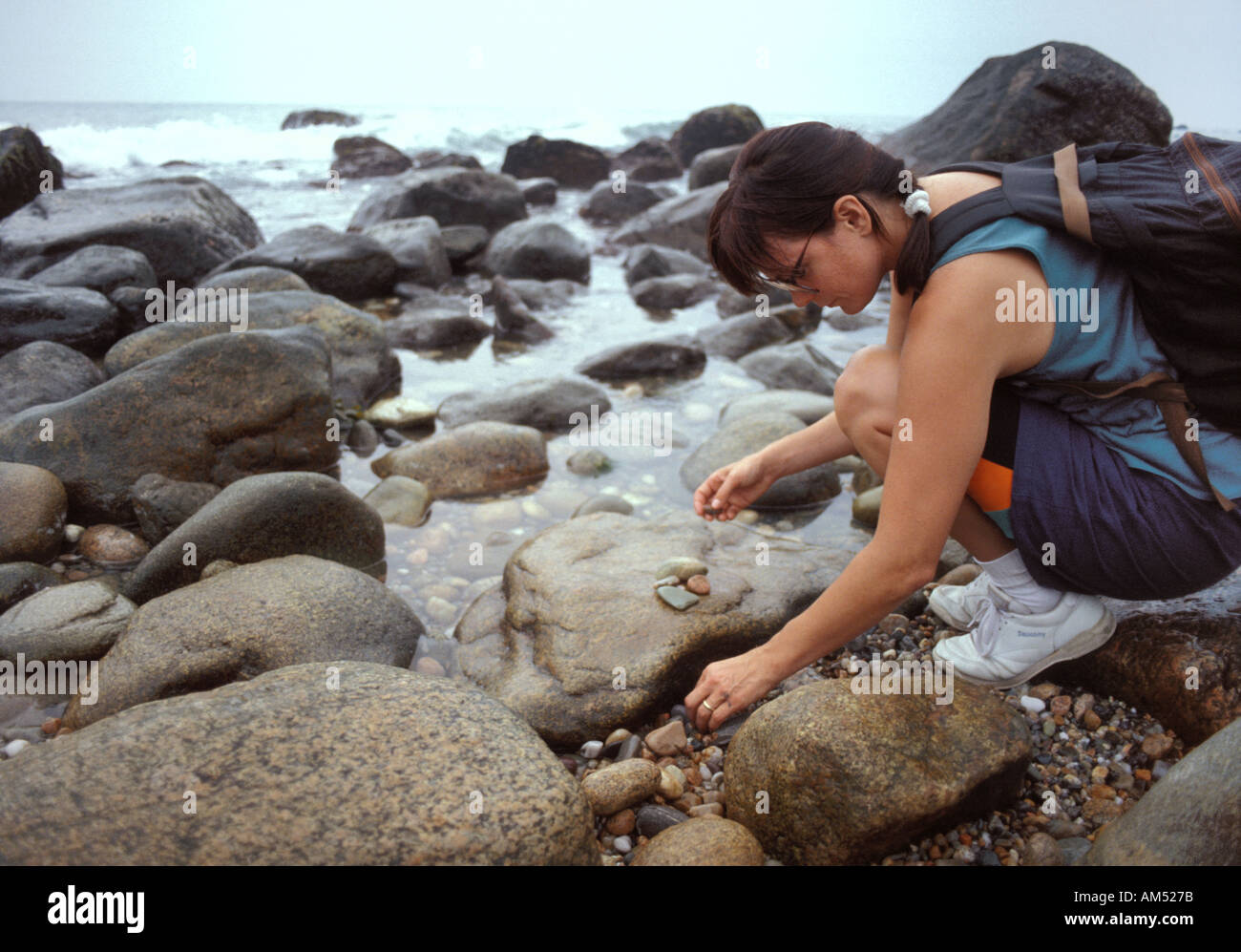 Exploring a tide pool hi-res stock photography and images - Alamy