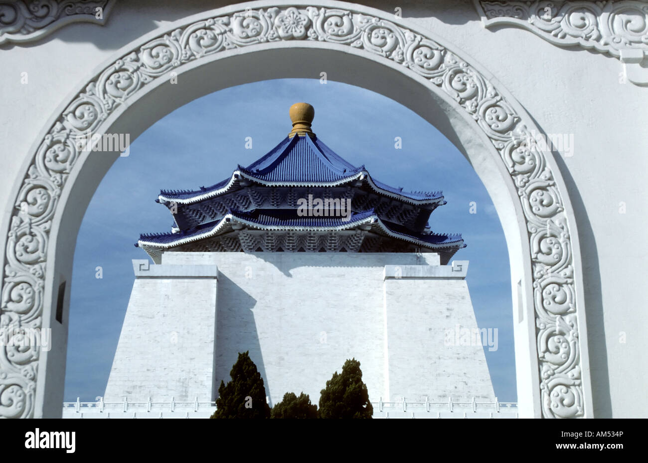 Taiwanese mausoleum hi-res stock photography and images - Alamy