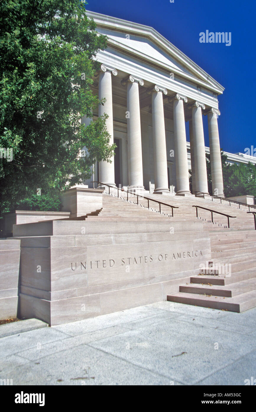Us constitution national archives hi-res stock photography and images ...