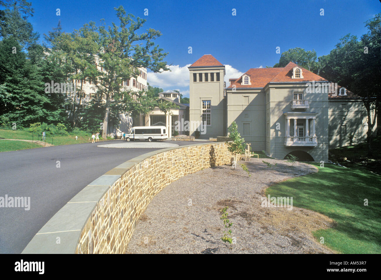 Winterthur museum garden and library hi-res stock photography and ...