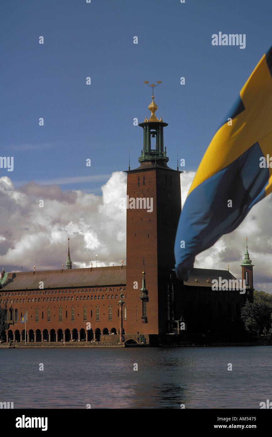 Stockholm s City Hall and the Swedish Flag Stock Photo - Alamy