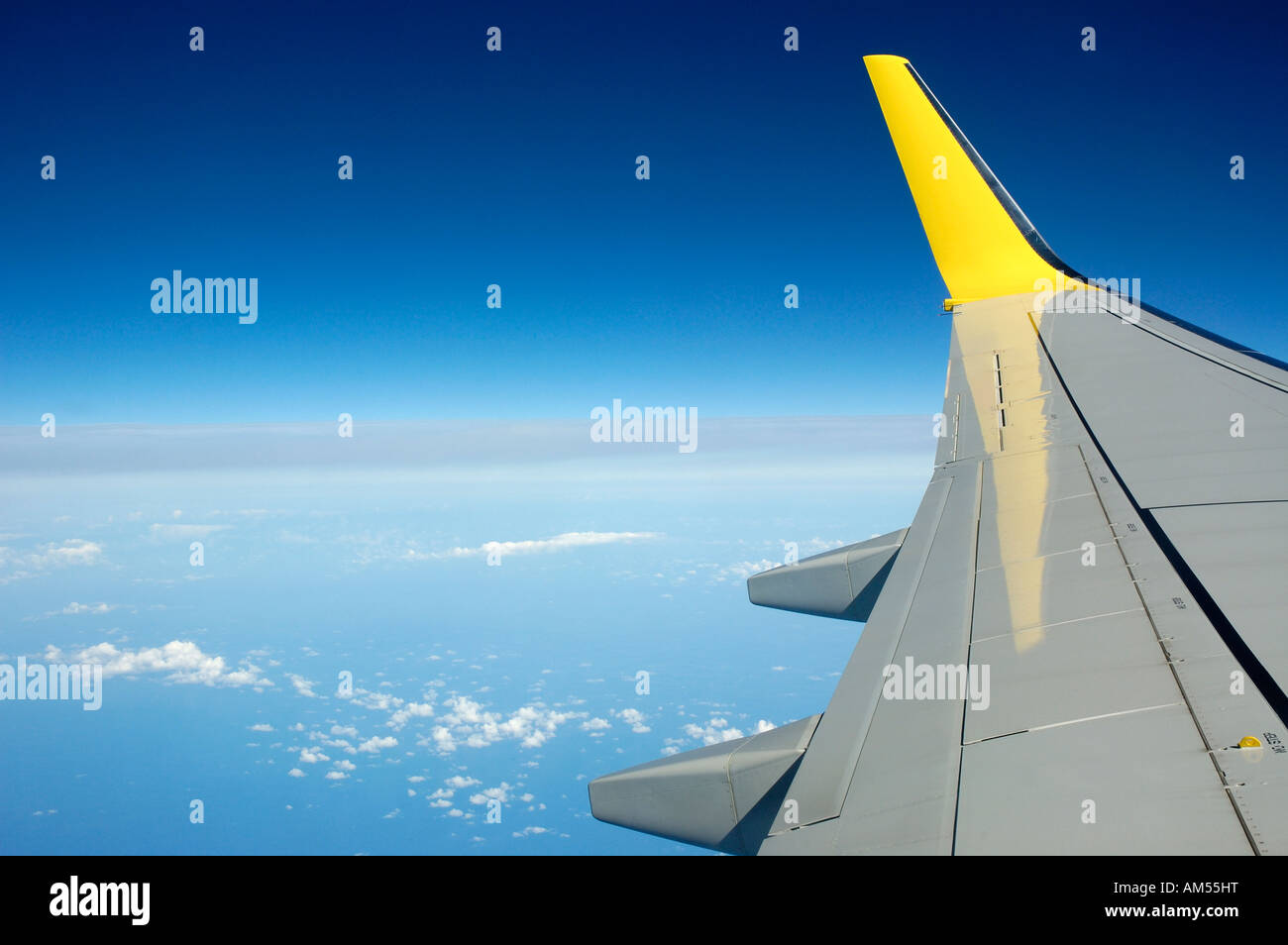 Passenger wing hi-res stock photography and images - Alamy