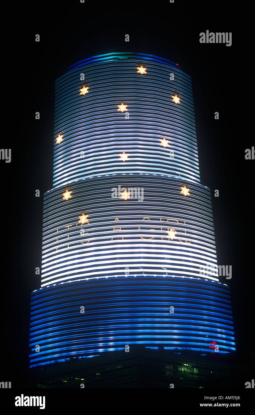 Contemporary architecture of the Centrust office building Miami Florida ...