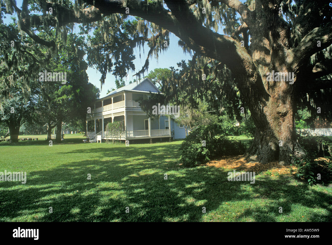 Robert gamble hi-res stock photography and images - Alamy